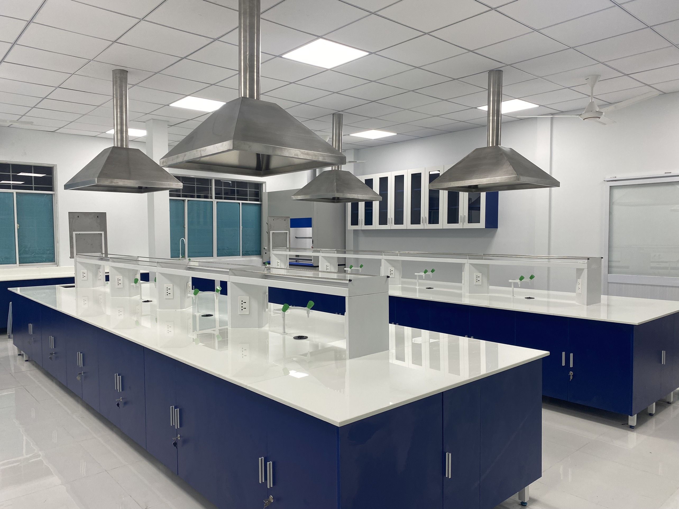 CÔNG TY TNHH CÔNG NGHỆ TTFURNITURE GROUP